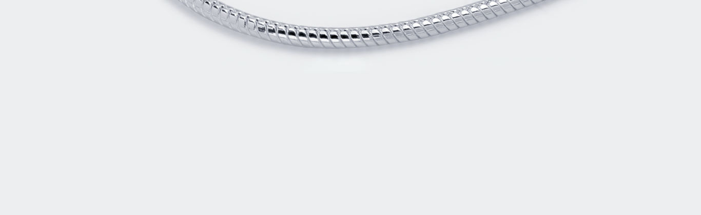 Seamed vs. Unseamed Snake Chain - RioGrande