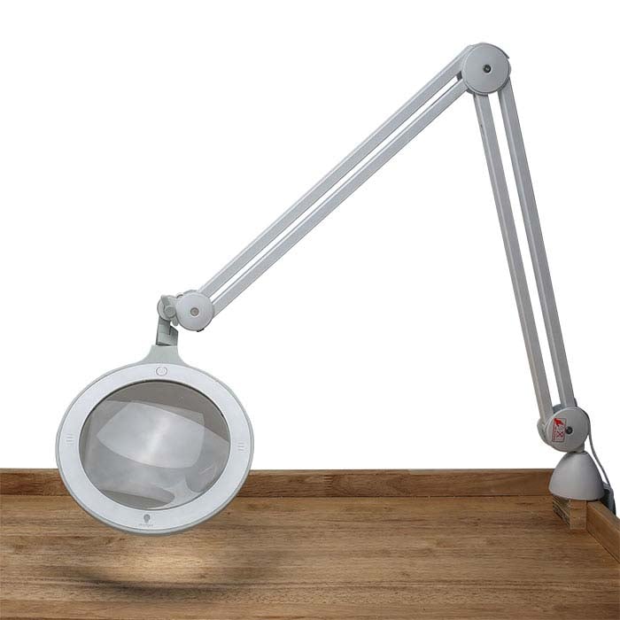 Daylight™ Omega-7 Magnifying Lamp - RioGrande
