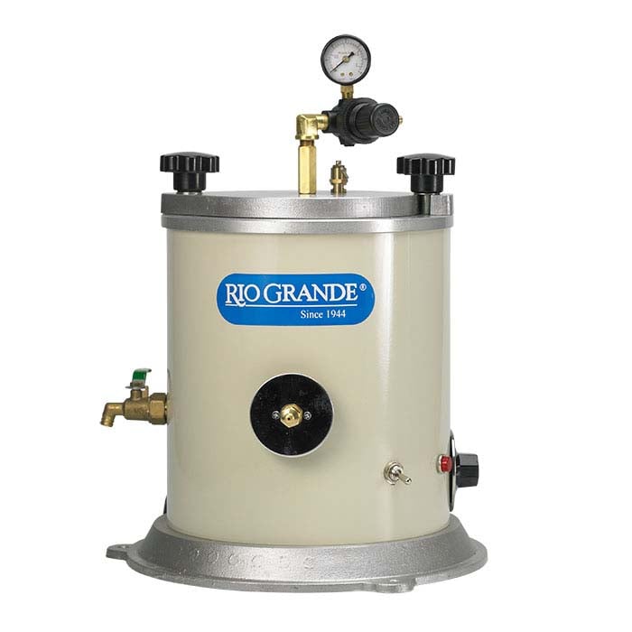 Rio Three-Quart Air-Pressure Wax Injector - RioGrande